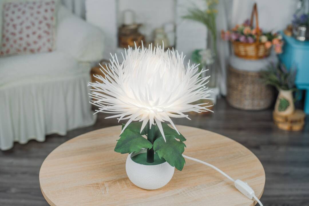 flower bedside table