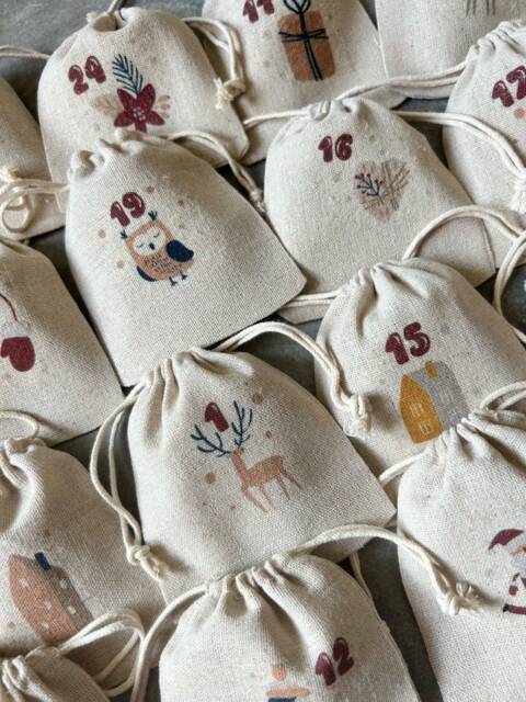 Advent Calendar And/Or Its Storage Pouch 24 Timeless, Traditional ...
