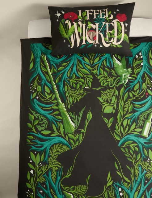M&S Pure Cotton Wicked™ Elphaba Bedding Set Dark Green Mix by Marks ...