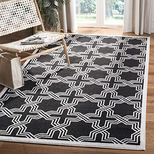 SAFAVIEH Geometric Rug for Indoor & Outdoor - Amherst Collection, Short ...