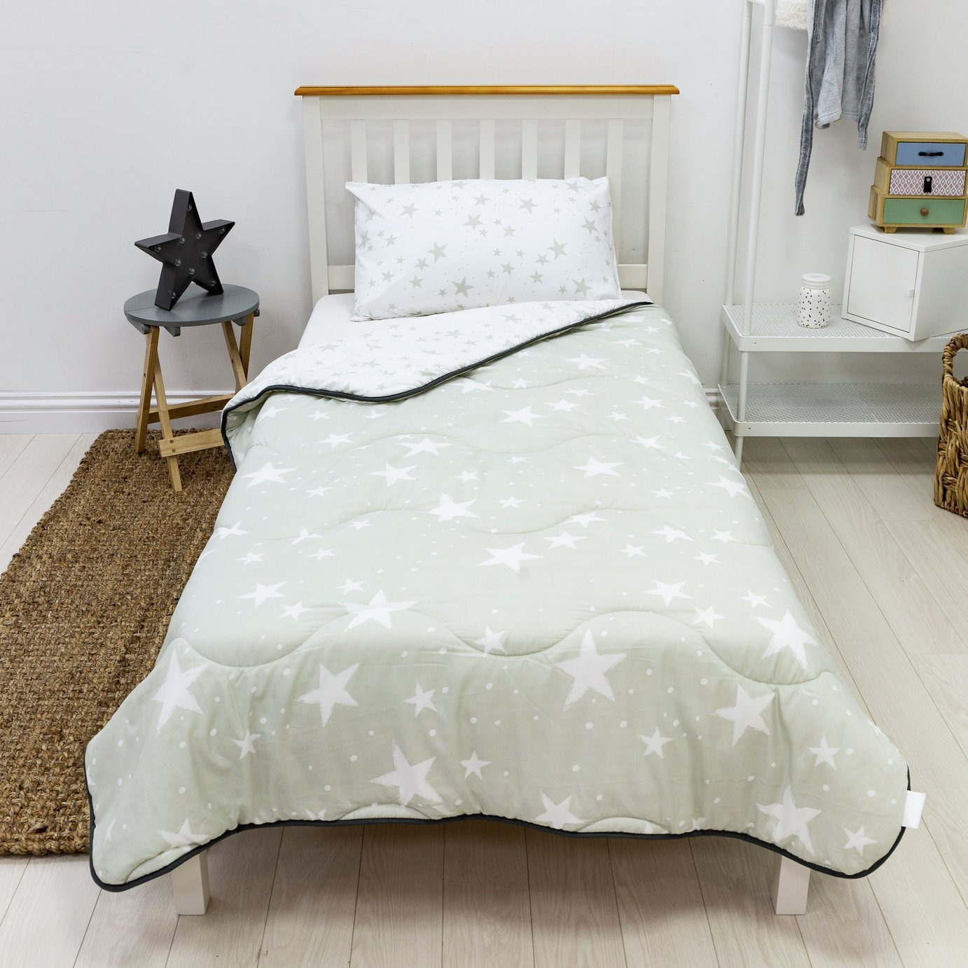 Rest Easy Sleep Better Grey Stars Kids Bedding Set - Single by Argos ...
