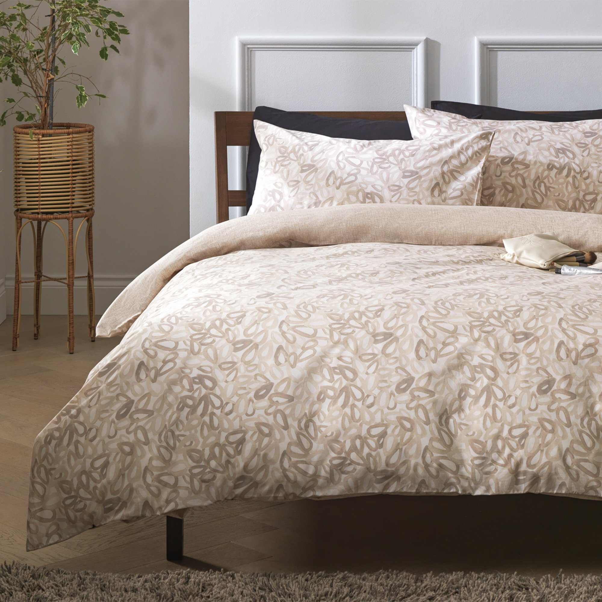 Habitat Watercolor Drops Brown Bedding Set - Double by Argos | ufurnish.com