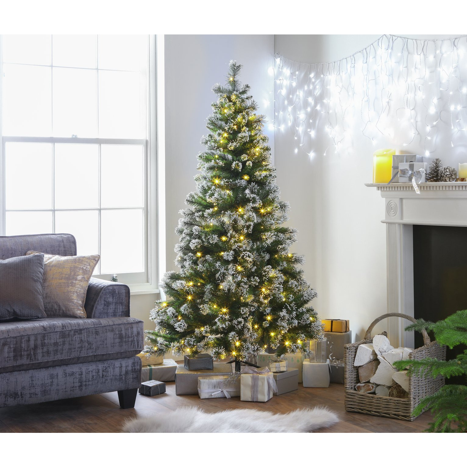 Habitat 6ft Pre-Lit Snow Tipped Christmas Tree - Green by Argos ...