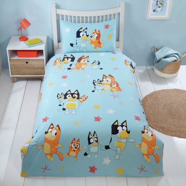 Bluey Celebrate Cotton Blue & White Kids Bedding Set- Single by Argos ...