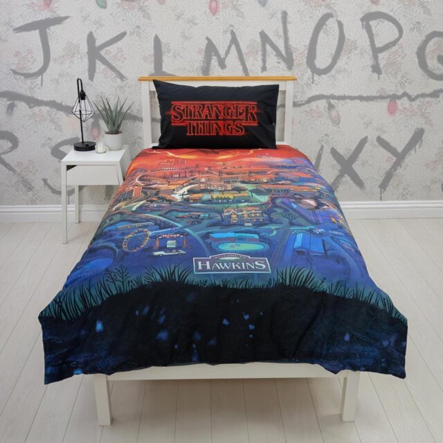 Stranger Things Kids Bedding Set - Single by Argos | ufurnish.com