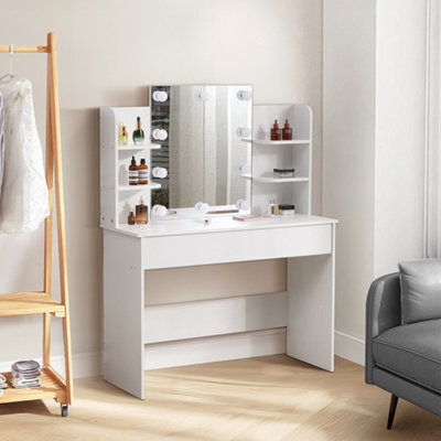 B and q dressing table store