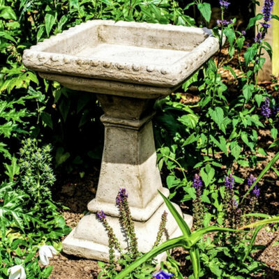 Minimalistic Castle Design Stone Birdbath by B&Q | ufurnish.com