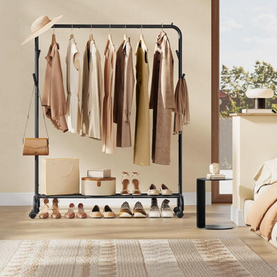 Songmics Professional Clothing Stand, Single Rail Storage Cart With ...