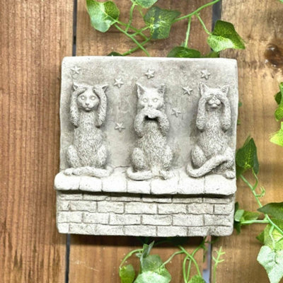 Stone Cast Three Wise Cat Wall Plaque by B&Q | ufurnish.com