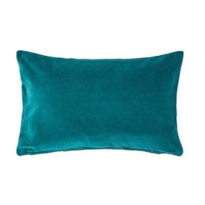 Homescapes Emerald Green Velvet Rectangular Cushion Cover, 30 X 50 Cm ...