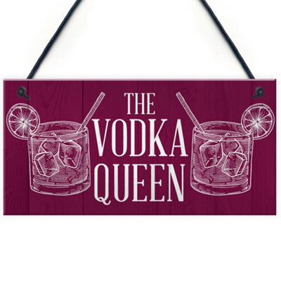 Red Ocean The Vodka Queen Funny Friendship Gift For Her Novelty Vodka ...