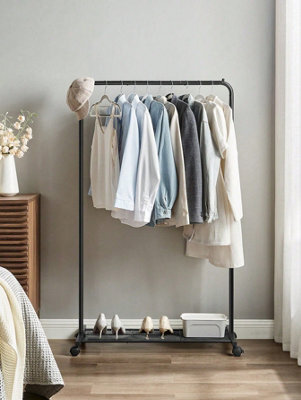 Songmics Clothes Rack, Clothes Rail On Wheels, Metal Clothing Rail For ...