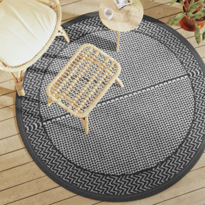Walplus Outdoor Carpet Rugs For Garden Patios Grey 160 Cm Pp by B&Q ...
