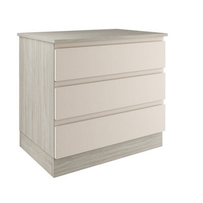 Bedroom Kit 3 Drawer J-Pull Handleless Cashmere Chest Of Drawers by B&Q ...