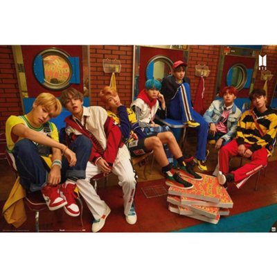 Bts Pizza Poster Multicoloured (One Size) by B&Q | ufurnish.com