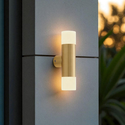 Ultra Beam Lighting Ultrabeam Brass 6 Watt Up And Down Exterior Led ...