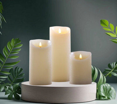 Premier Decorations Limited 3 Flickering Led Battery Candles Set ...