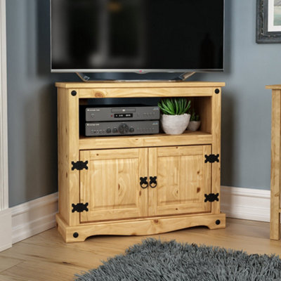 Lassic Vida Designs Corona Solid Pine Corner Tv Unit Stand by B&Q | ufurnish.com