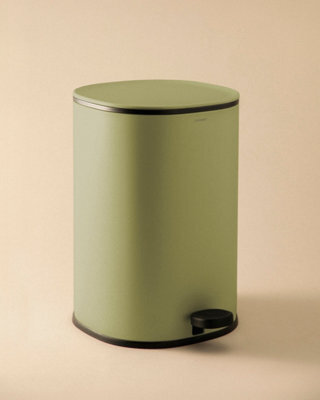 Cosmic Bathroom Bin Trash Can, 5L Capacity, Green. Collection ...