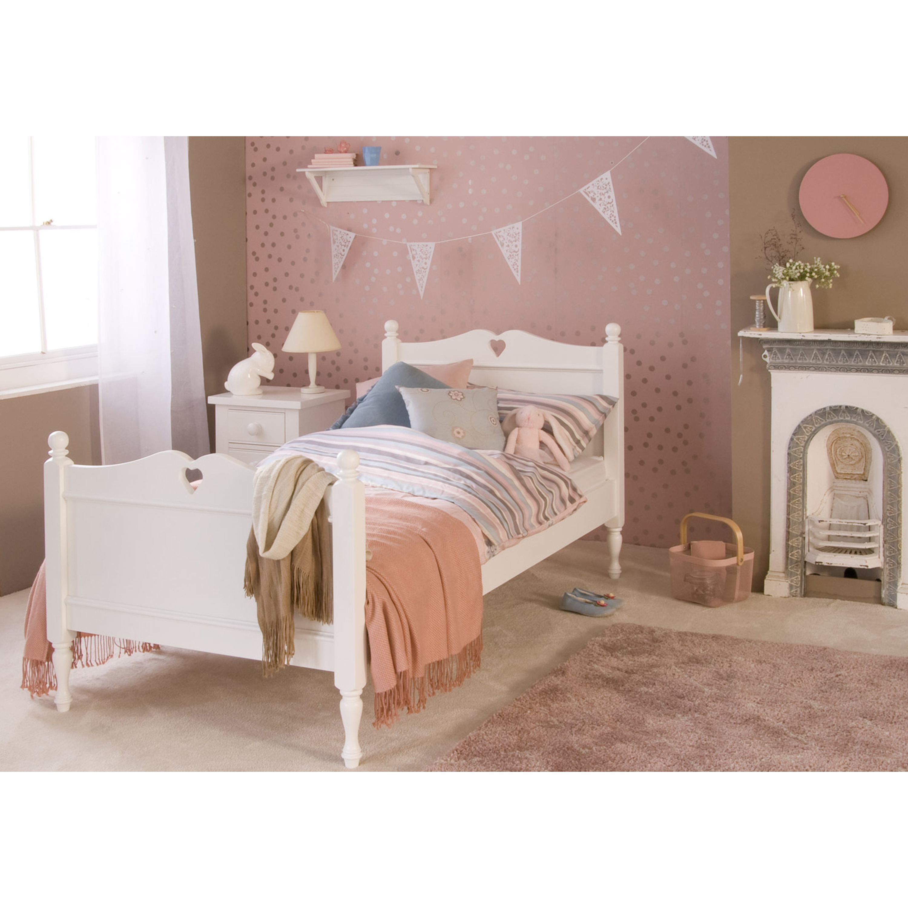Little Folks Furniture Fargo Single Bed Frame with Carved Hearts Pure ...