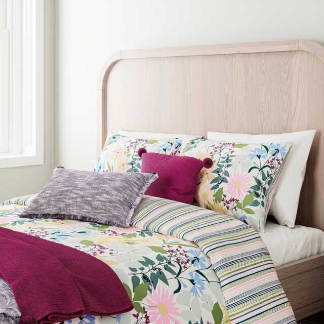 Helena Springfield Budding Brights Phoebe Super Kingsize Duvet Cover ...