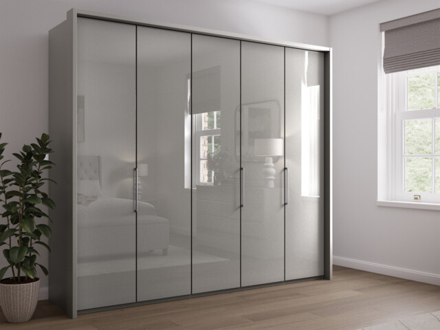 Sicily 5 Door Bi-Fold Wardrobe by Bensons for Beds | ufurnish.com