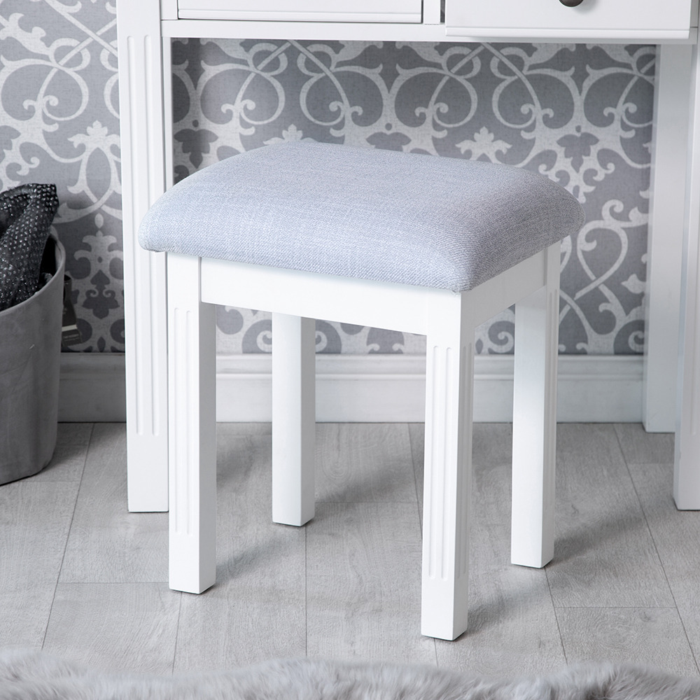 Banbury White Painted Stool by Chiltern Oak Furniture | ufurnish.com
