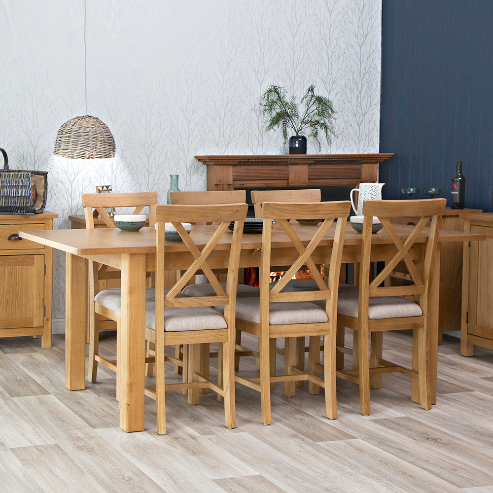Rutland Oak 1.6m Extending Dining Table by Chiltern Oak Furniture | ufurnish.com