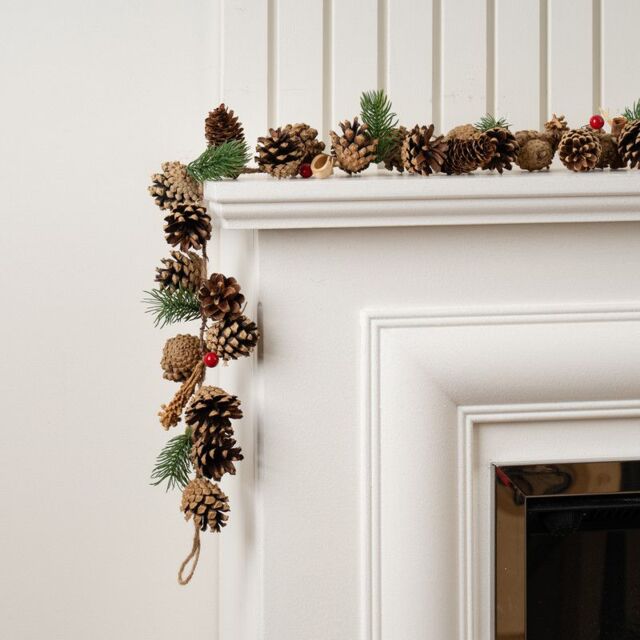 Scottish Everlastings Ltd 160cm Traditional Pinecone Garland in Brown ...