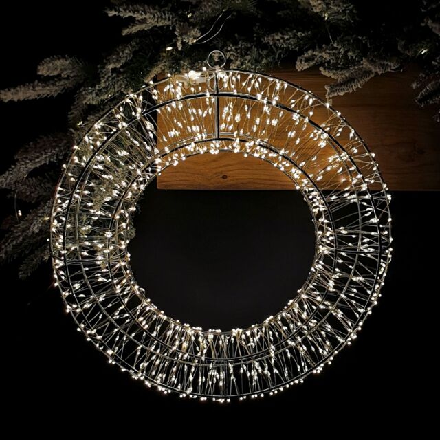 50cm 1440 Warm White LEDs Outdoor Christmas Wreath with Lights Pre Lit ...
