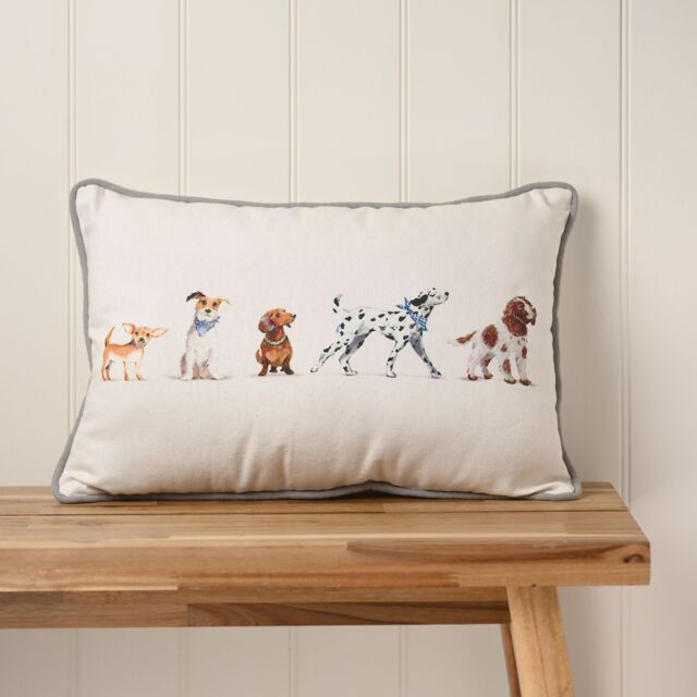 The Wildlife Cushion Dog Line Up - Size: 45 cm x 30 cm by Debenhams ...
