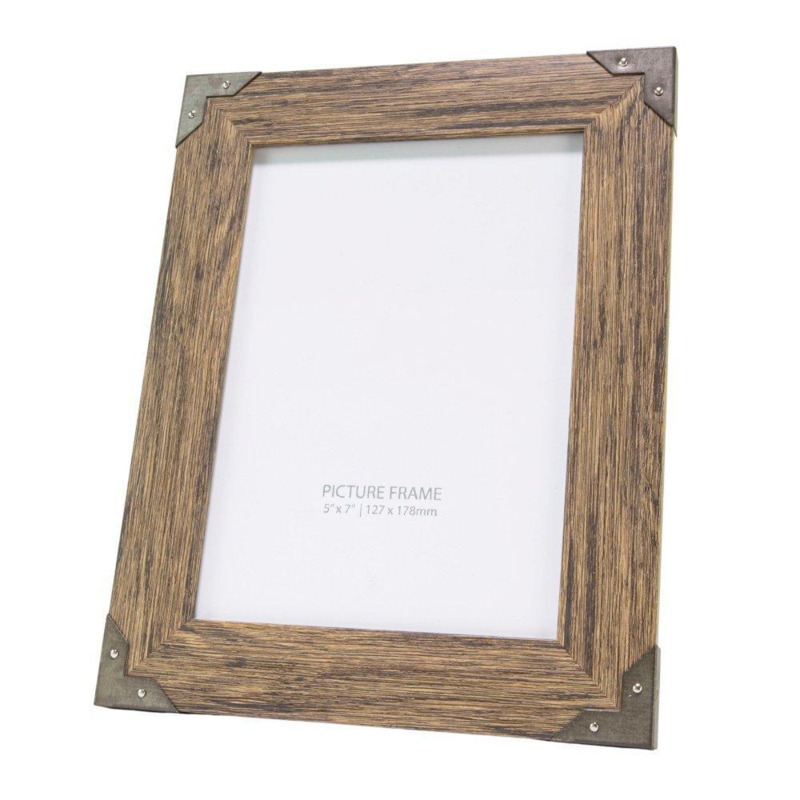 Traditional and Vintage Wood Grain Effect Plastic 5x7 Frame with Metal ...