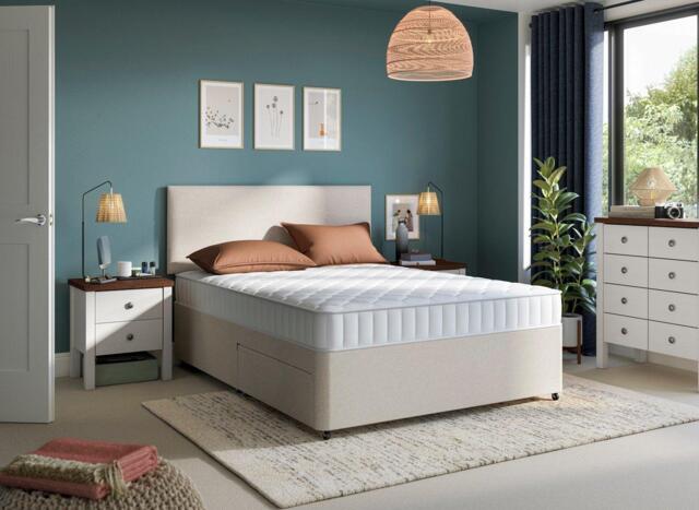 Last Chance Set - 4'6 Double by Dreams | ufurnish.com