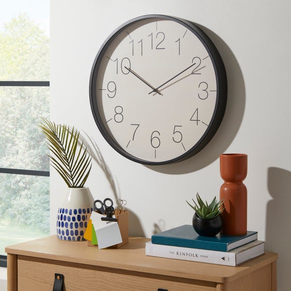 Modern Black Wall Clock by Dunelm | ufurnish.com