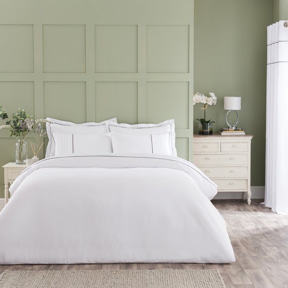 Ryleigh Duvet Cover and Pillowcase Set by Dunelm | ufurnish.com