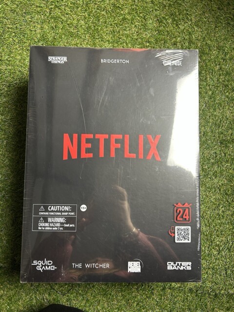 Netflix Advent Calendar Countdown Gift Box With 24 Collectibles by eBay ...