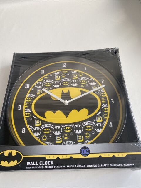 Batman Wall Clock Dc Battery Operated Pyramid The Art Group Bnib by ...