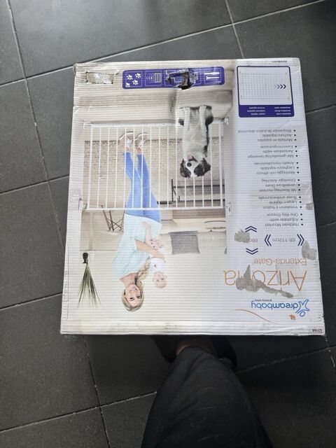 Dreambaby Arizona Extenda-gate 68-112cm Safety Gate - White (g2164) by ...