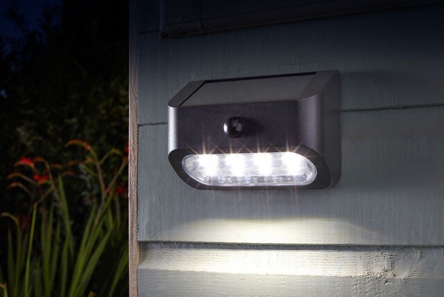 Super Bright Solar Powered Led Pir Outdoor Garden Security Wall Light ...