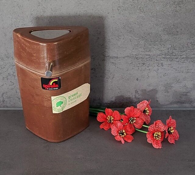 Spirella Trix Eco Soap Dispenser Natura Brown Dreieck-design. From by ...