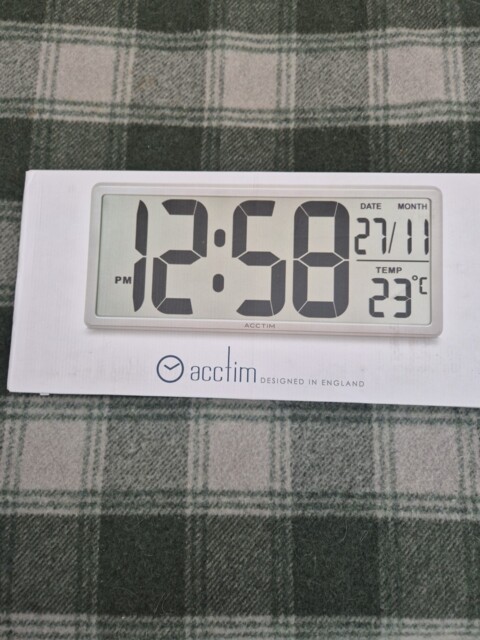 Acctim Stratus Digital Wall/desk Clock Radio Controlled Tabletop Lcd by ...