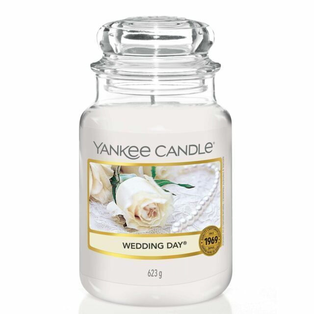 Yankee Candle Scented Large Jar Wedding Day® 110-150 Hours 567g 10.7cm ...
