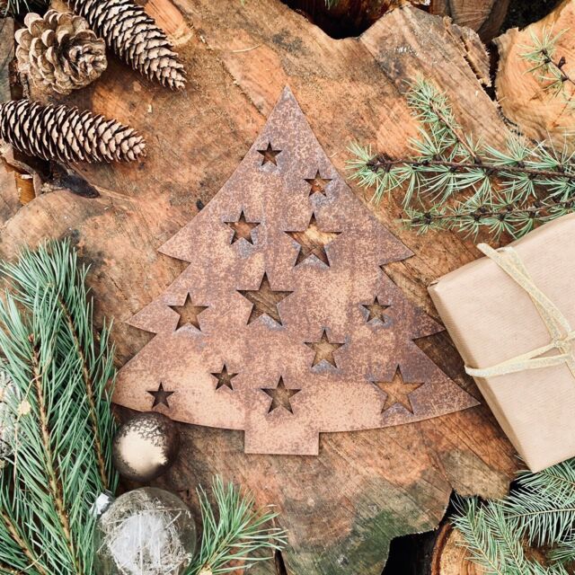 Rustic Rusty Christmas Tree Plaque Sign Home Decoration by eBay ...