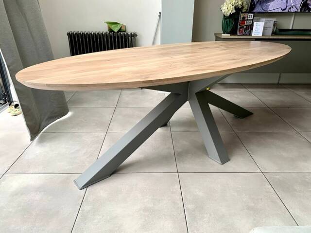 UK Oak Dine Table Handmade Bespoke Solid Oval Dining Table, Chunky ...