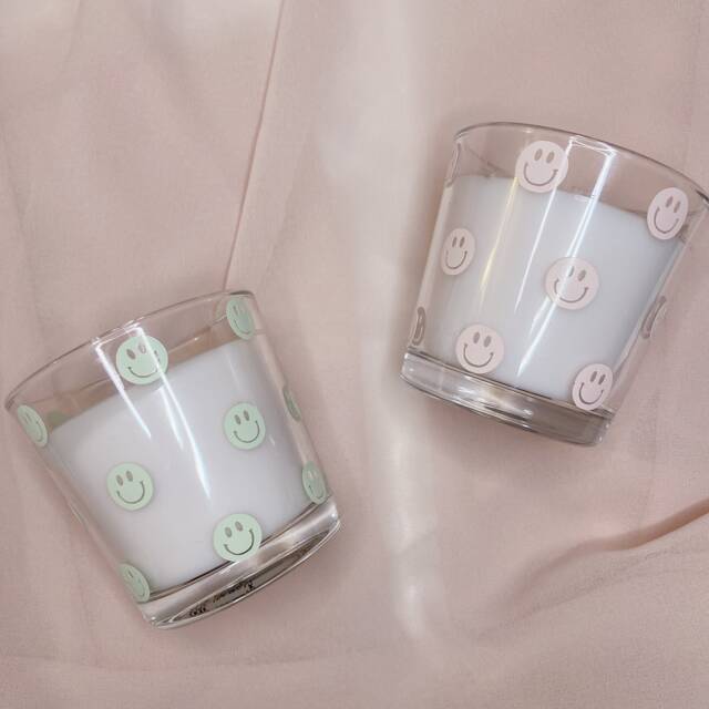 Smiley Face Candle by Etsy | ufurnish.com