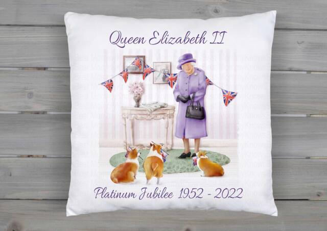 Queen Elizabeth Ii Cushion Platinum Jubilee Celebration Of 70 Years ...