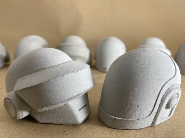 Mini 3'' Concrete Daft Punk Heltmes - Thomas Bangalter & Guy Manuel ...