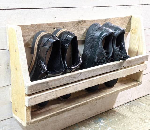 Pisa. Sustainable Wall Mounted 60cm Shoe Rack Made From Reclaimed Wood ...
