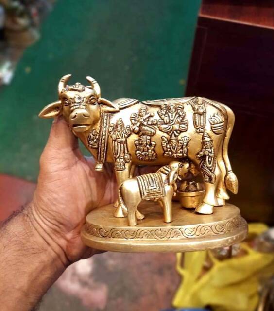 Bronze Gift Idol, Kamdhenu Cow & Calf Figurine Decorative Gift Item ...