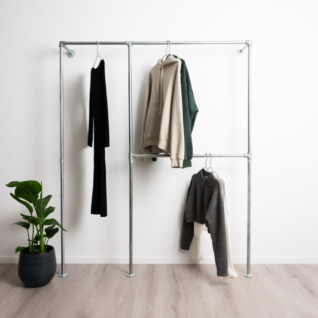 Industrial Clothes Rail Erich Silver - Wall-Mounted Walk-In Wardrobe ...